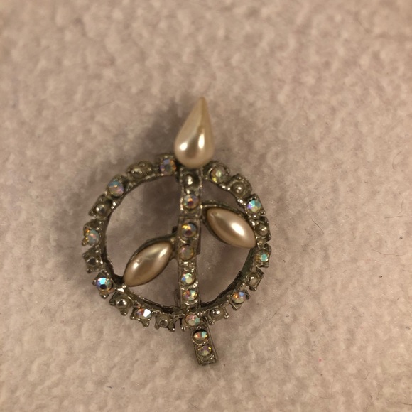 Jewelry | Vintage Crystal Faux Pearl Peace Sign Brooch | Poshmark